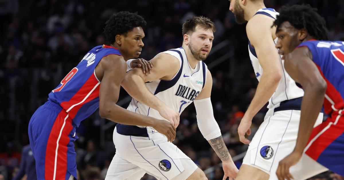 Luka Doncic's Dallas Mavs Seek to Extend Winning Streak vs. Chicago ... Luka Doncic's Dallas Mavs Seek to Extend Winning Streak vs. Chicago ...